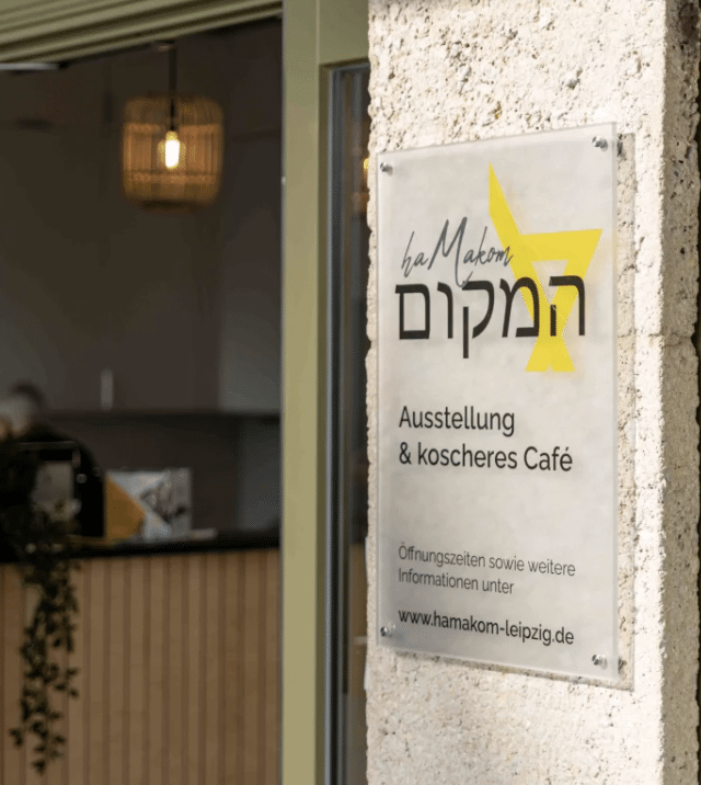 Youth Gang Carries Out Antisemitic Attack on Kosher Cafe in Leipzig ...